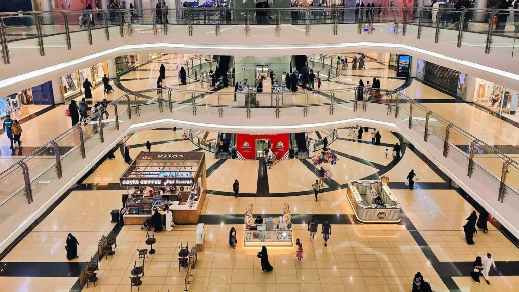 Riyadh Mall Rents Climb 4% as Retail Activity Soars