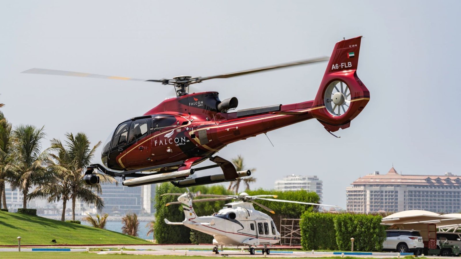 Explore The Ultimate Luxury Experience With Falcon Helicopter Dubai