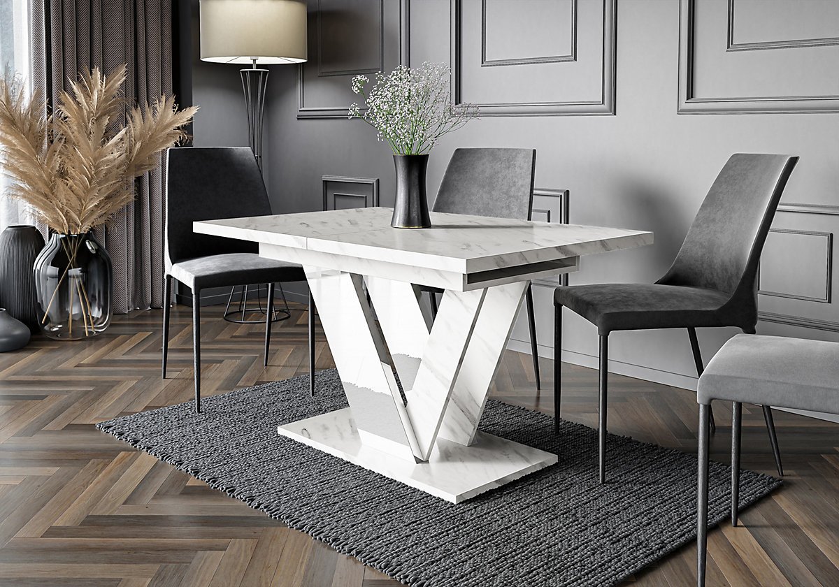 Extendable Dining Table Dubai – Stylish & Space-Saving Choice